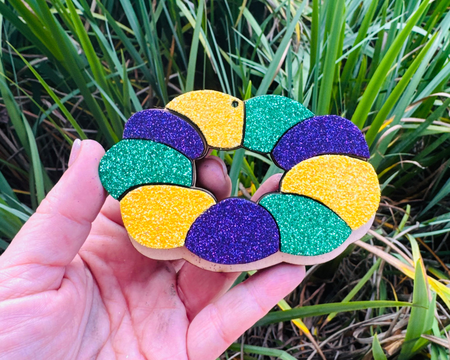 Mardi Gras ornaments – Crafty Chick